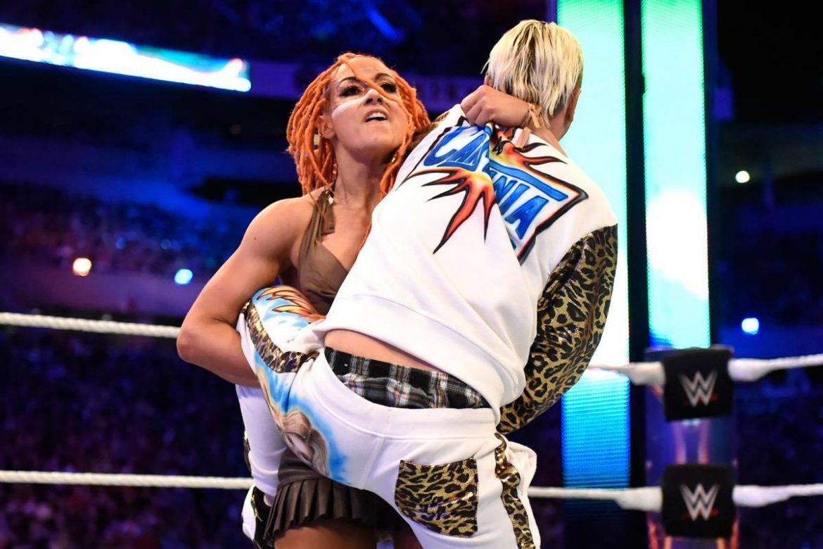 WWE: James Ellsworth parla della sua carriera in WWE | Spazio Wrestling